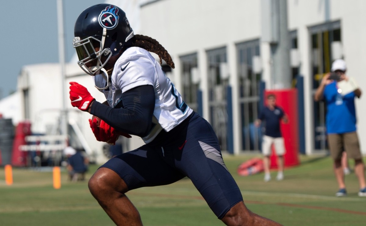 An Up-Close Look at Derrick Henry's Offseason Training - Sports ...