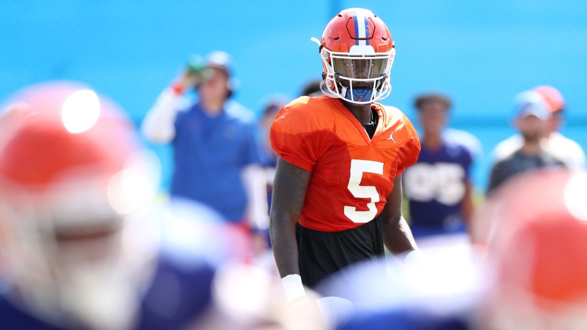Garrick McGee Details Florida Gators QB Emory Jones' Fall Development ...