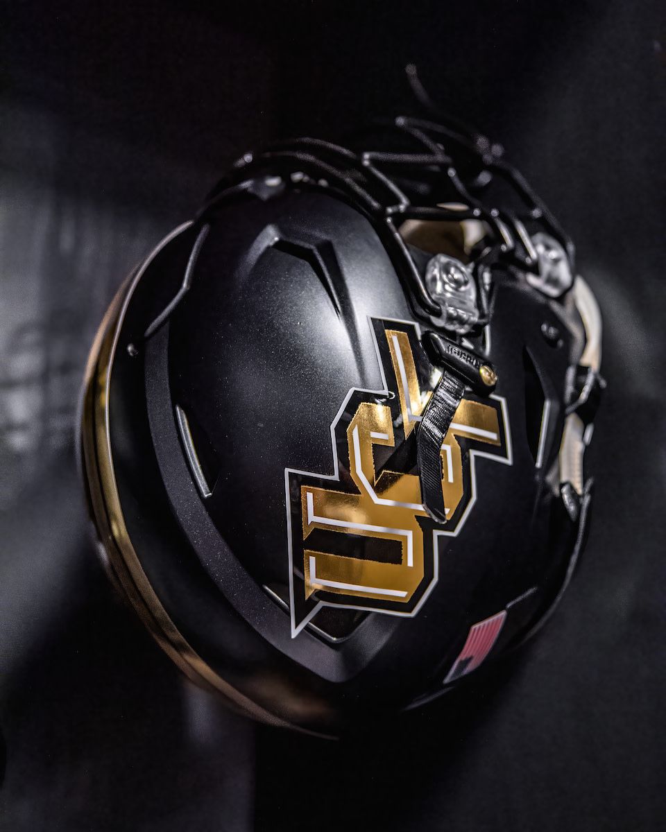 2023 UCF Knights Football Recruit Profile: Defensive End Kaven Call ...