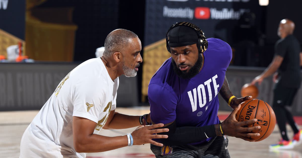 Lakers News: Coach Phil Handy Reminds Everyone the Title Won’t Be ...