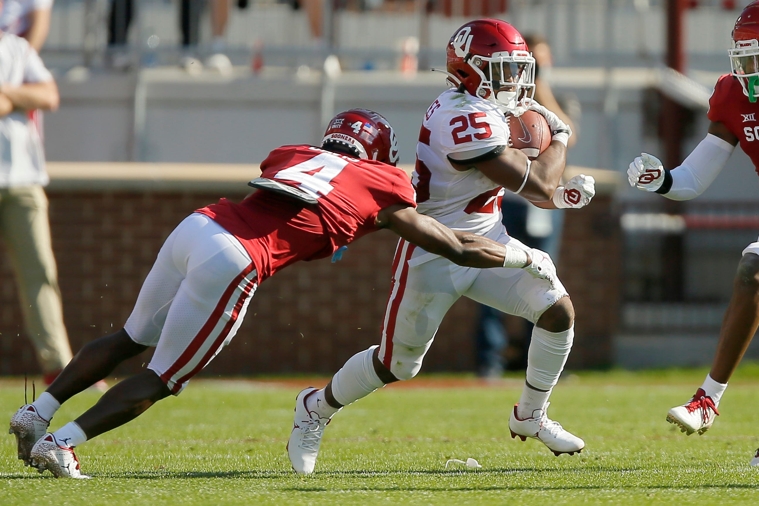 Football and Weather: How Oklahoma is Embracing Jaden Knowles' Second ...