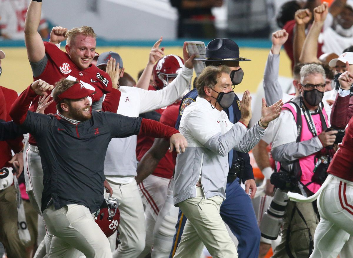 Game Prediction: No. 1 Alabama Crimson Tide vs. No. 14 Miami Hurricanes ...