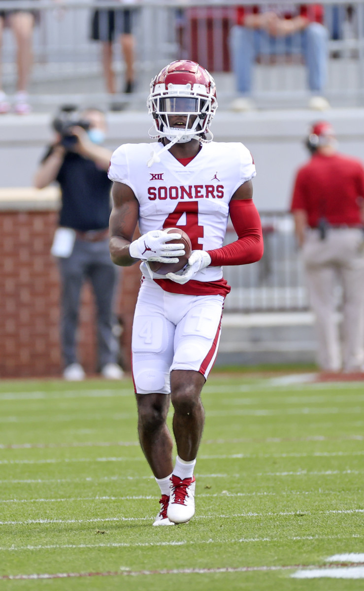 Why Two Freshmen Will Handle Kickoff Return Duties for the Oklahoma ...