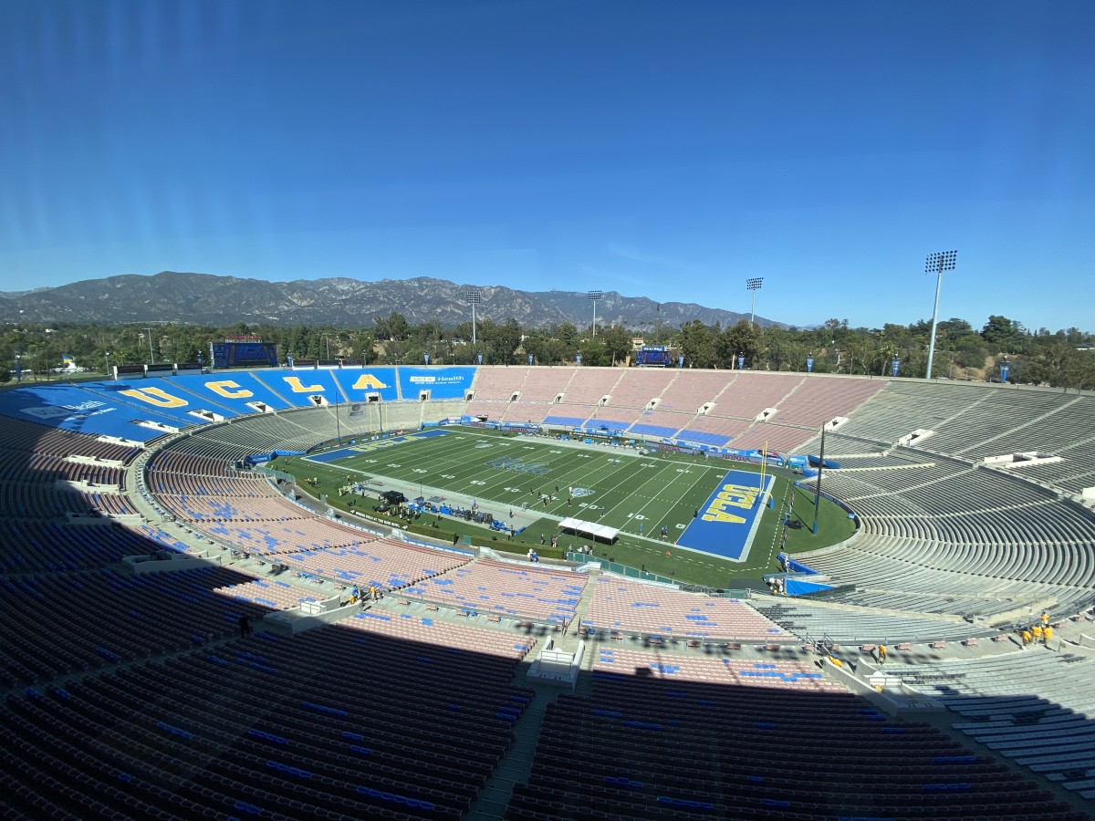 UCLA Bruins vs. LSU Tigers College Football Week 1: Live Updates ...