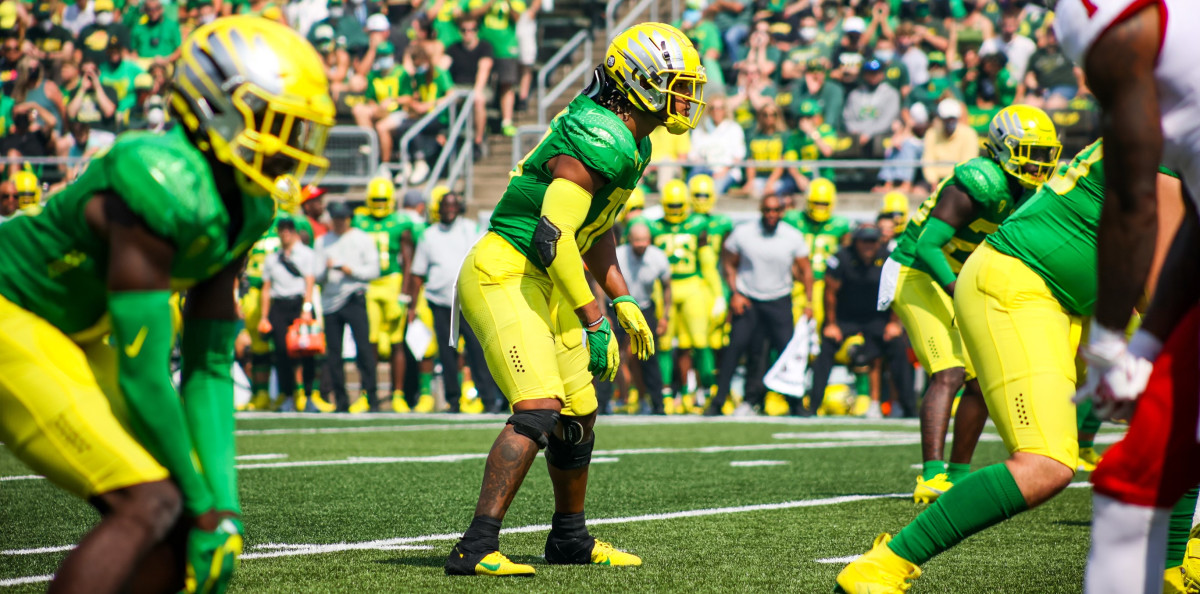 Oregon Ducks Football Linebacker Justin Flowe to Miss Regular Season ...