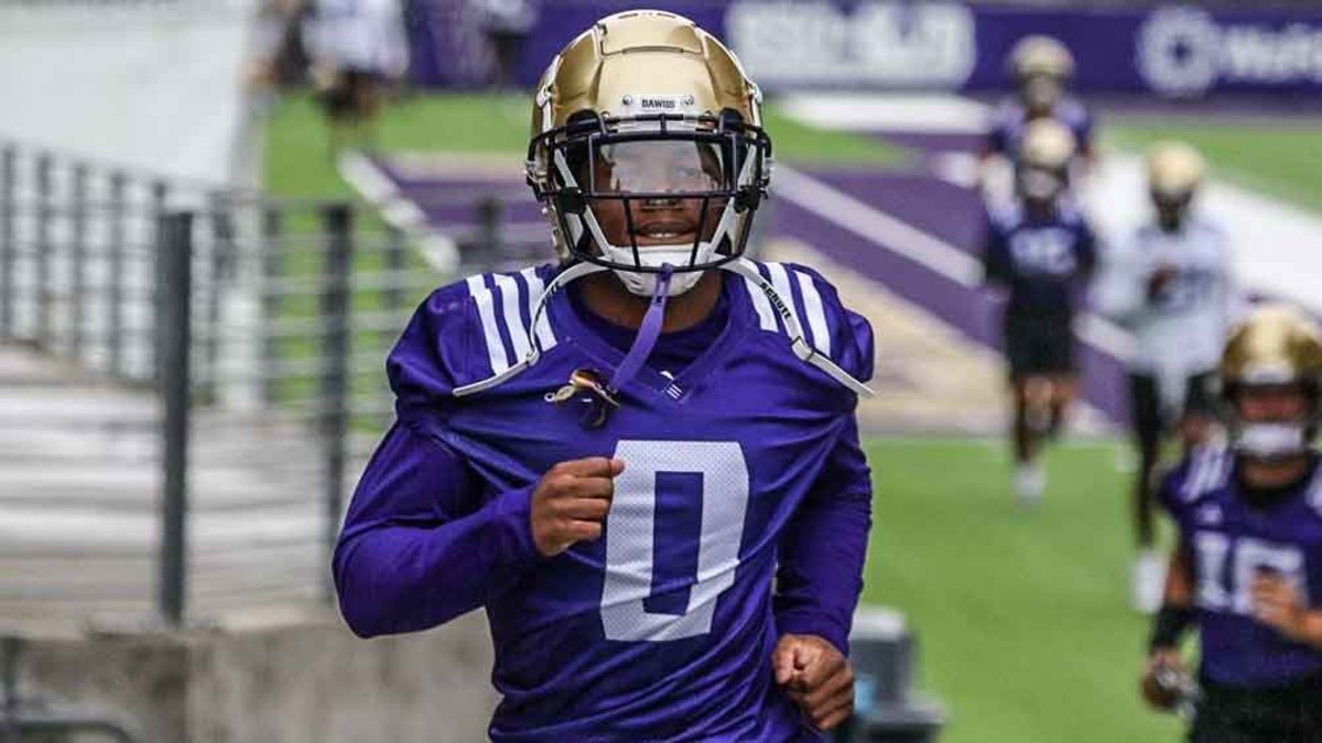 Michigan football facing struggling washington huskies - Sports ...