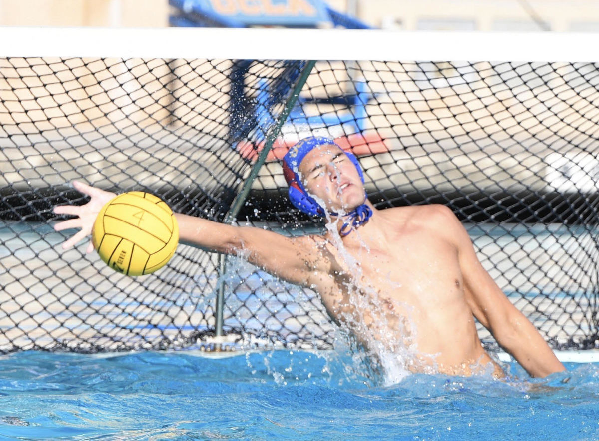 Ranked Trio Stands No Match for UCLA Men's Water Polo, Bruins Sweep ...