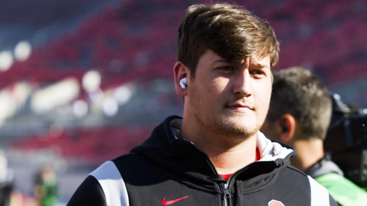 Photos From Ohio State's 35-28 Loss To Oregon - Sports Illustrated Ohio ...