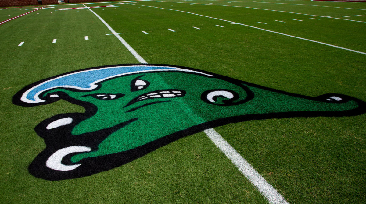 Tulane trolls Lane Kiffin, Ole Miss with SEC Champs sticker on helmet ...