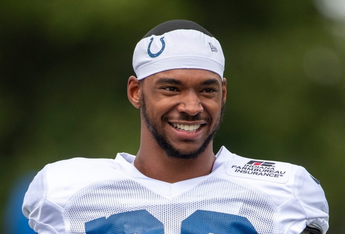 Cincinnati Bengals Elevate Veteran Safety Sean Davis From Practice ...