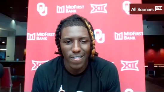 WATCH: Oklahoma LB DaShaun White Zoom - Sports Illustrated Oklahoma ...