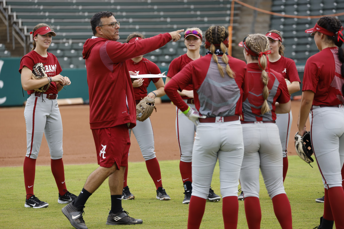 Photos from Alabama Softball's First Fall Practice - Sports Illustrated ...
