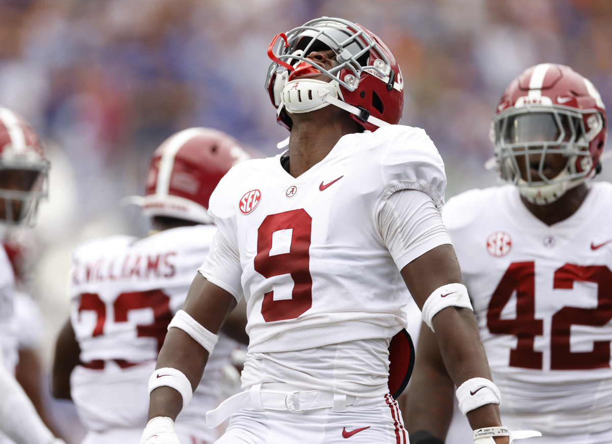 Why Alabama Football DB Jordan Battle Wanted to Come Back for Senior ...