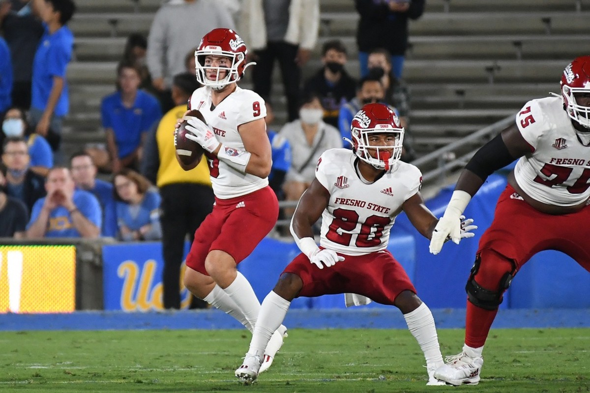 Ex-Husky Jake Haener Ruins Bruins with Last-Second TD Pass - Sports ...