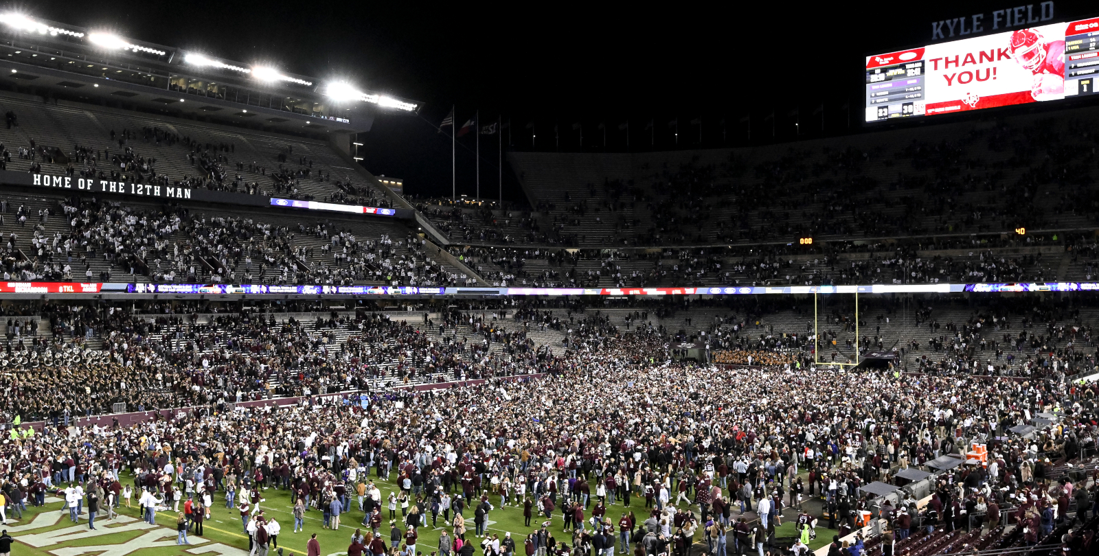 Texas A&M Fans Rush Kyle Field After Aggies Upset No. 5 LSU - Sports ...