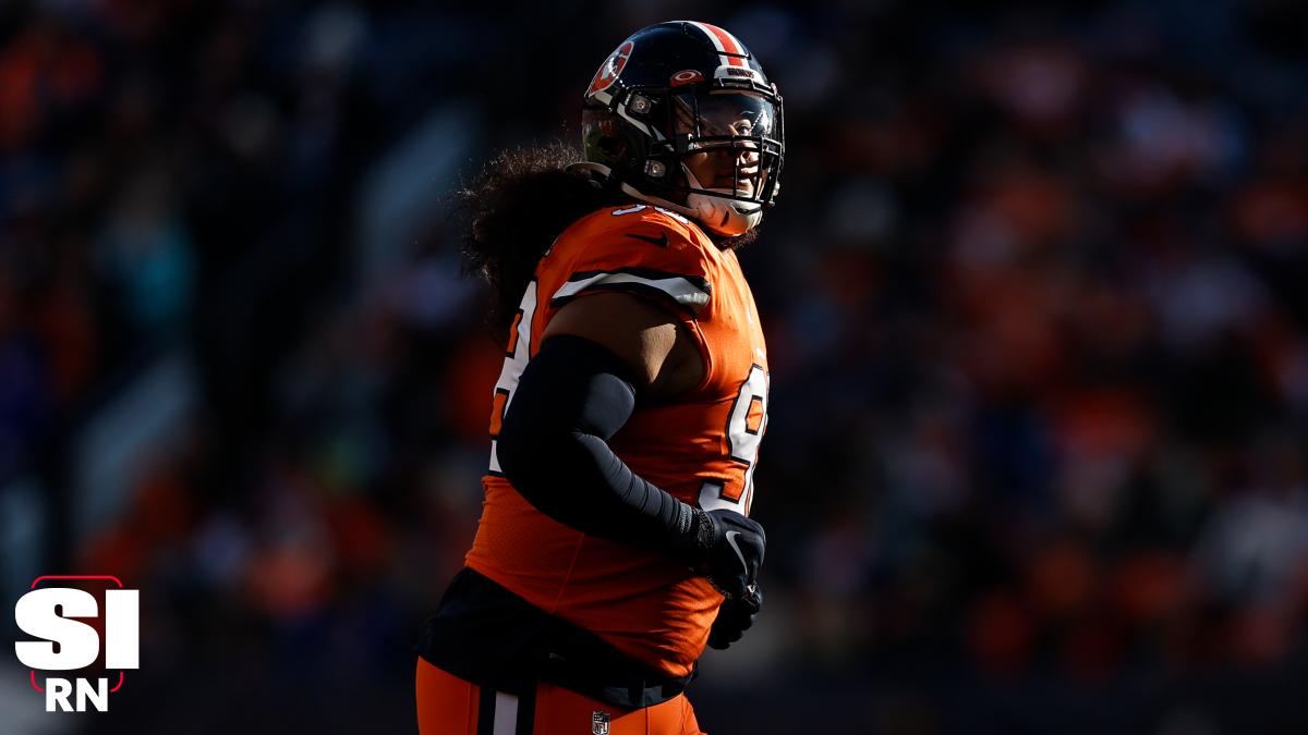 Mike Purcell Addresses Sideline Incident With Russell Wilson - Sports ...