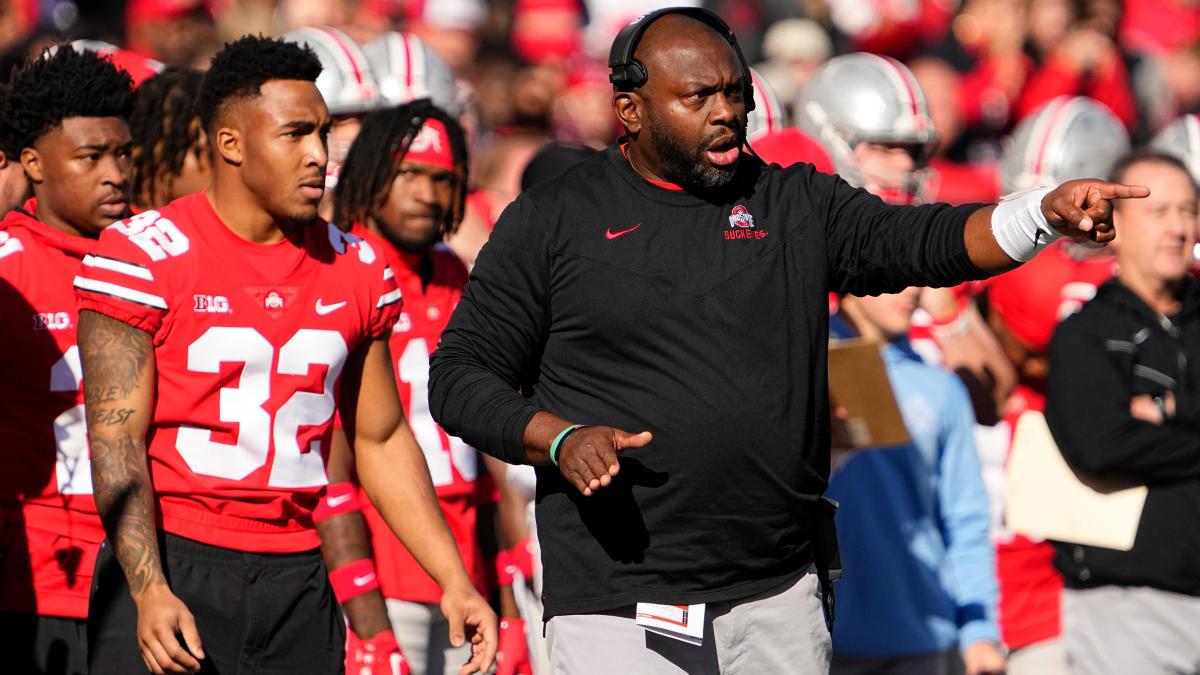 Ohio State's TreVeyon Henderson Reveals Extent Of Foot Injury - Sports ...
