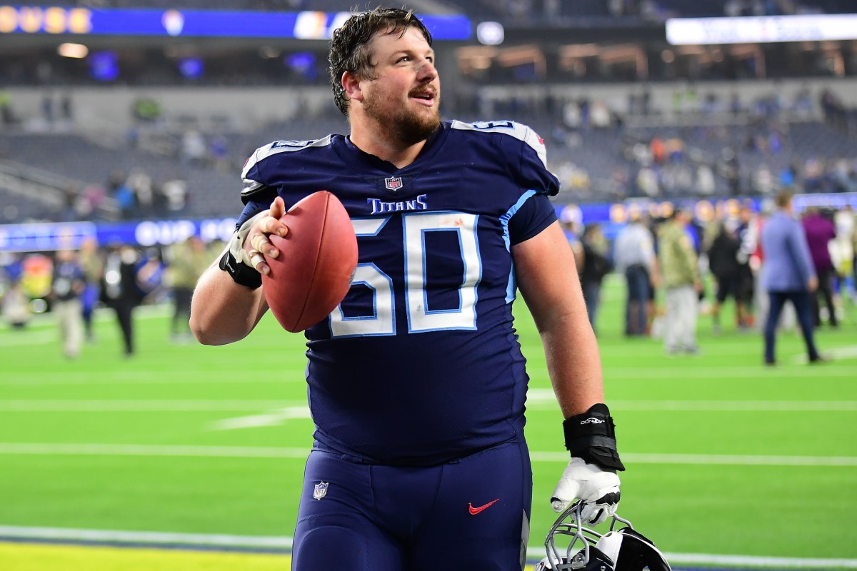 Tennessee Titans Wednesday Injury Report: Ben Jones Back at His Spot ...