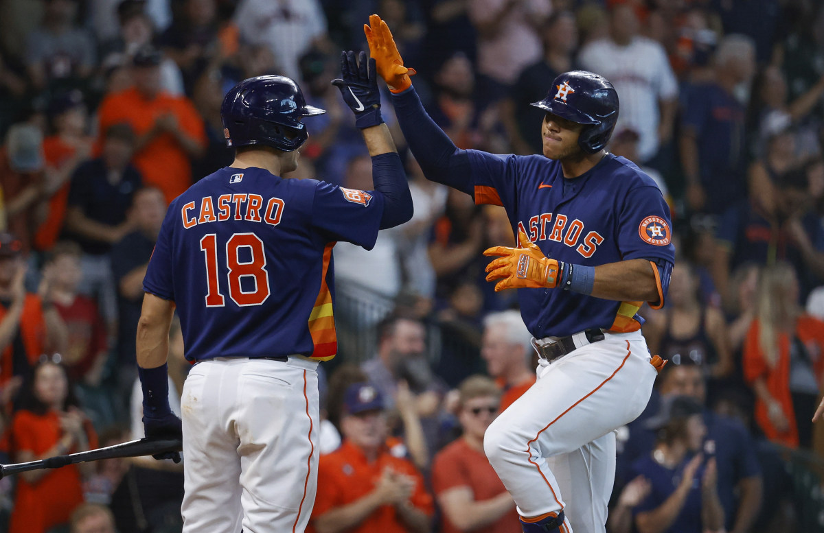 Houston Astros Catcher Jason Castro Retires From MLB - Sports ...