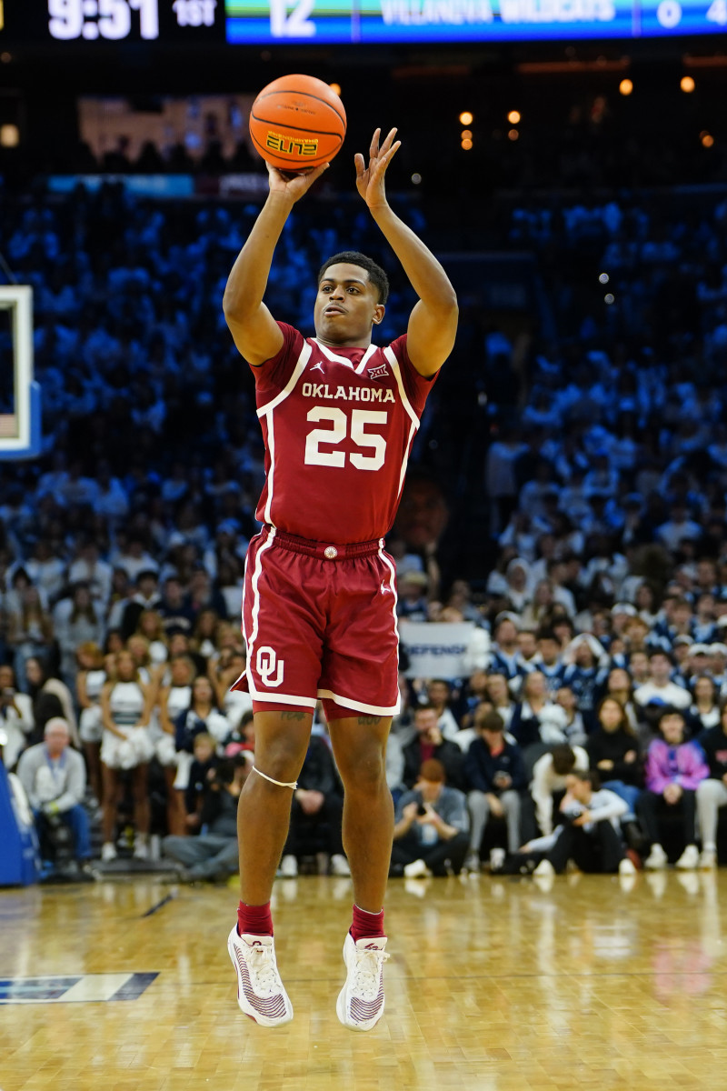Despite Grant Sherfield's Big Game, Oklahoma Came Up Short at Villanova ...