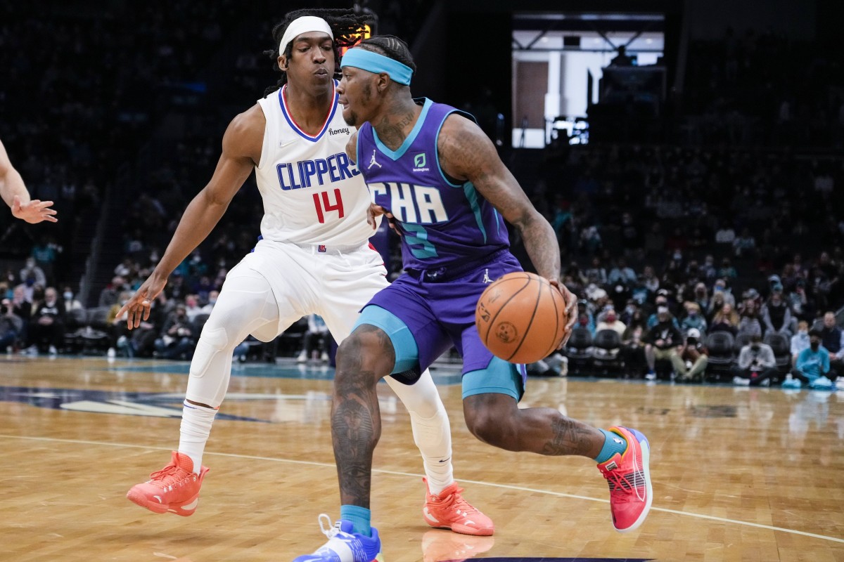 Score Predictions for Hornets vs Clippers - Sports Illustrated ...
