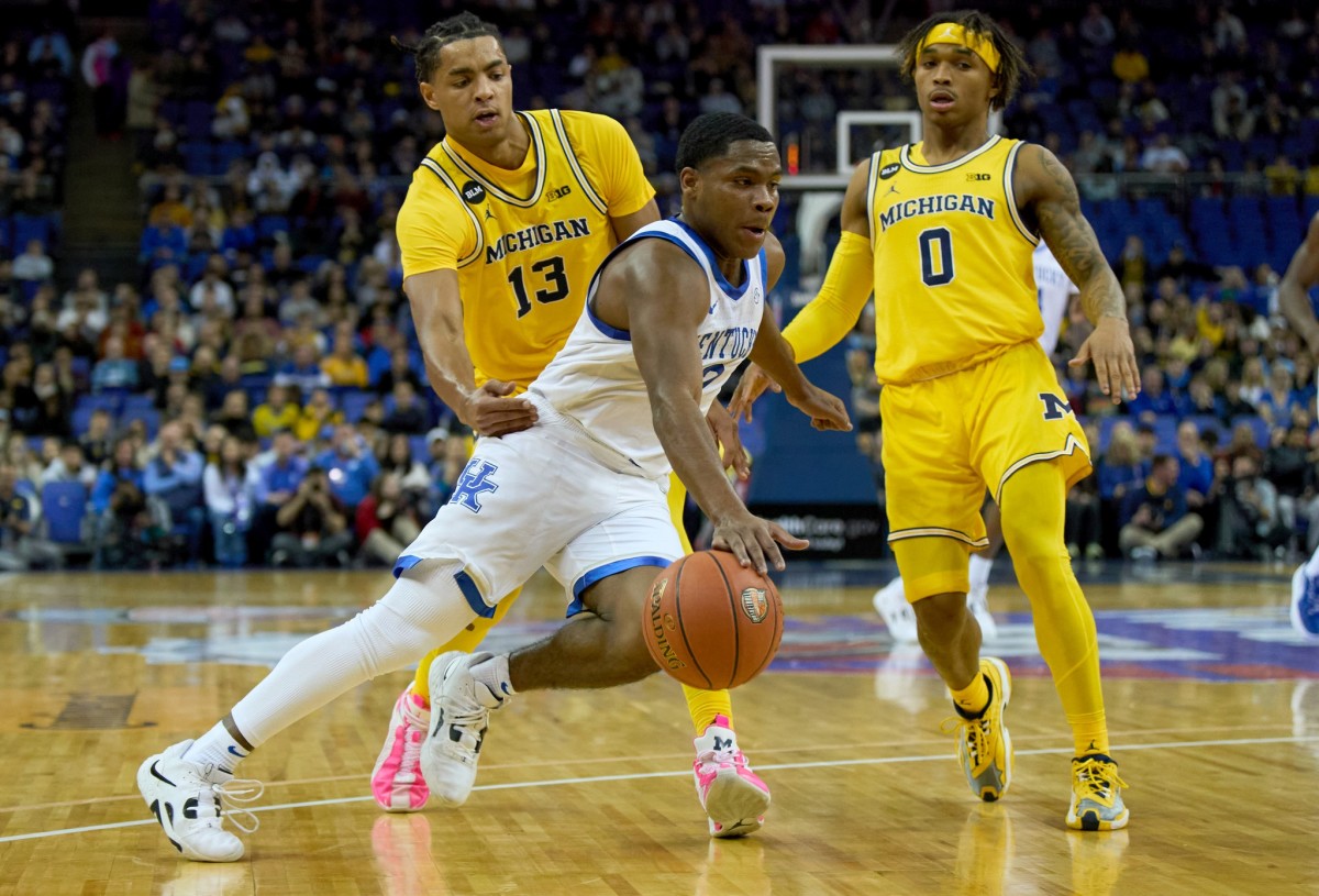 Cason Wallace, Sahvir Wheeler Excel Late in Wildcats' 73-69 Win Over ...