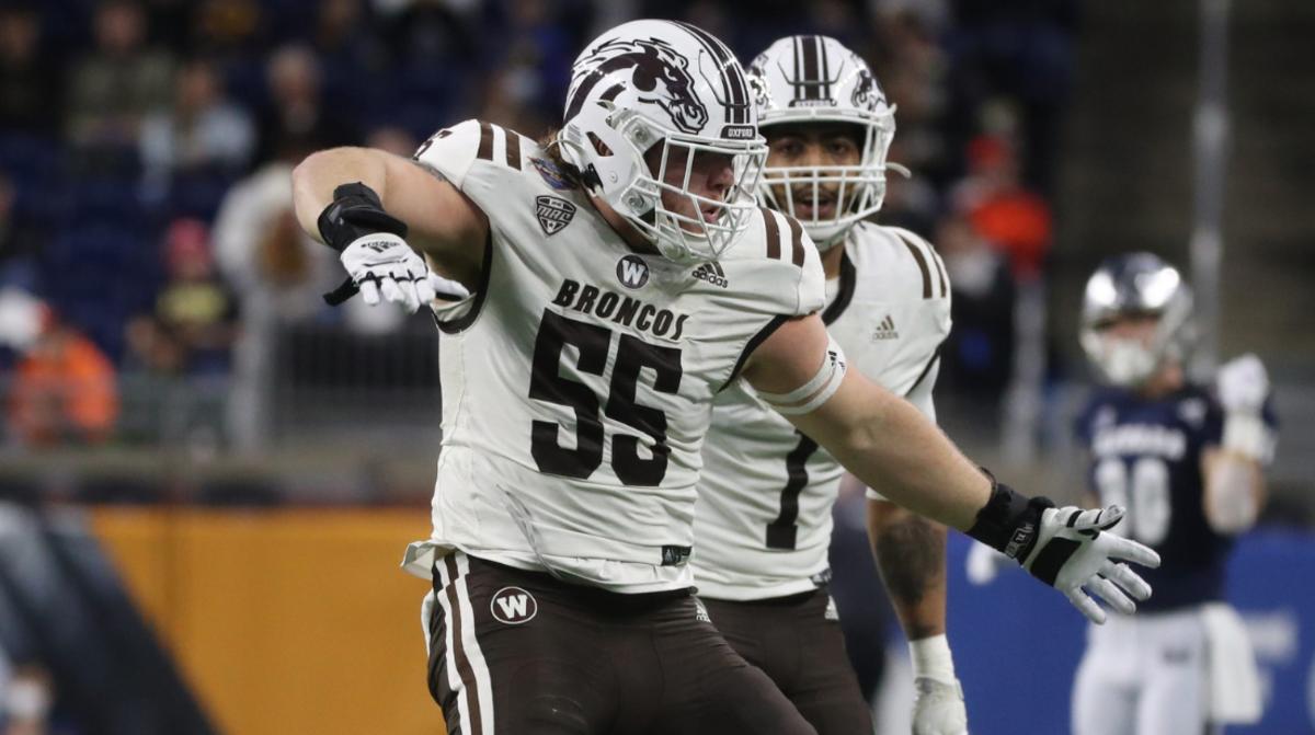 Defensive Lineman Braden Fiske Recaps Notre Dame Visit - Sports ...