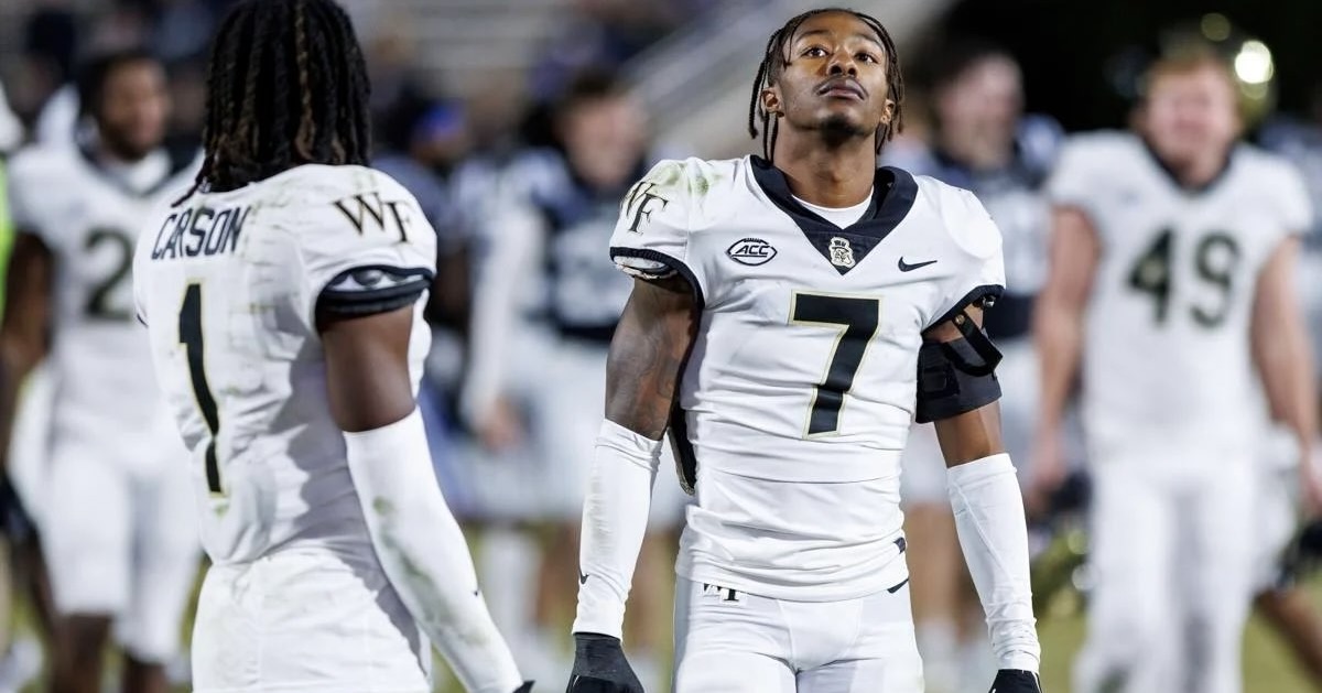 Huskies Extend Offer to Wake Forest Cornerback in Transfer Portal ...