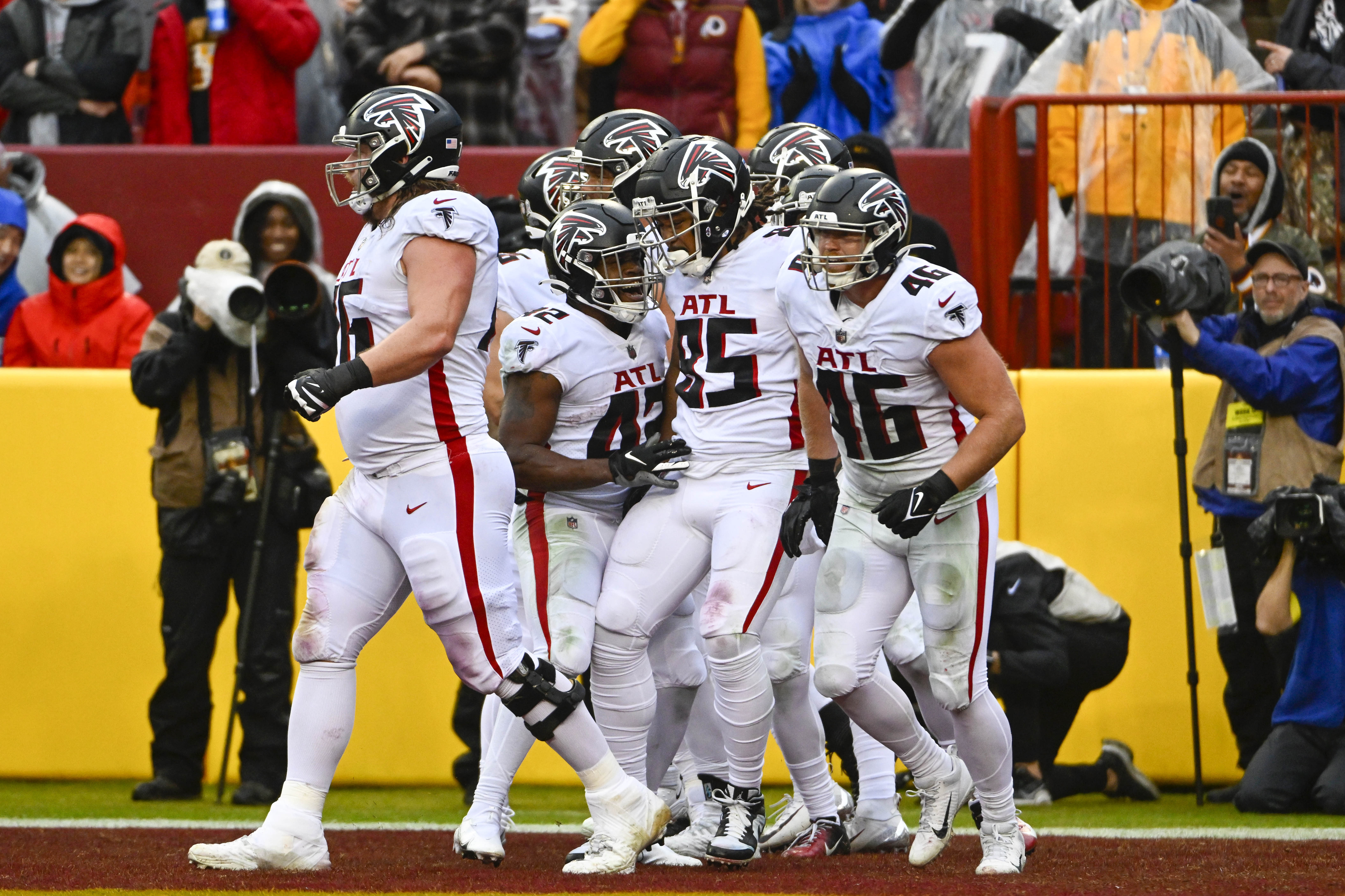 'We Ride With Marcus': Atlanta Falcons Support Mariota Despite Rising ...