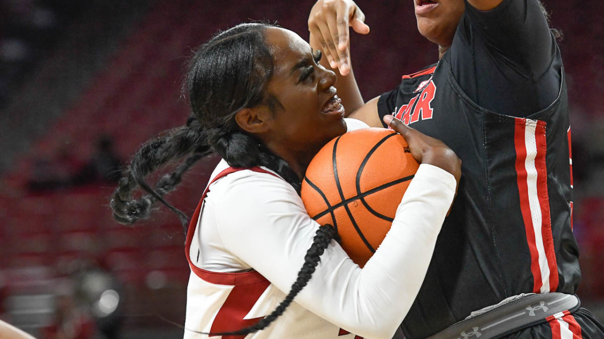 Razorbacks have surprisingly difficult time getting win over Lamar ...