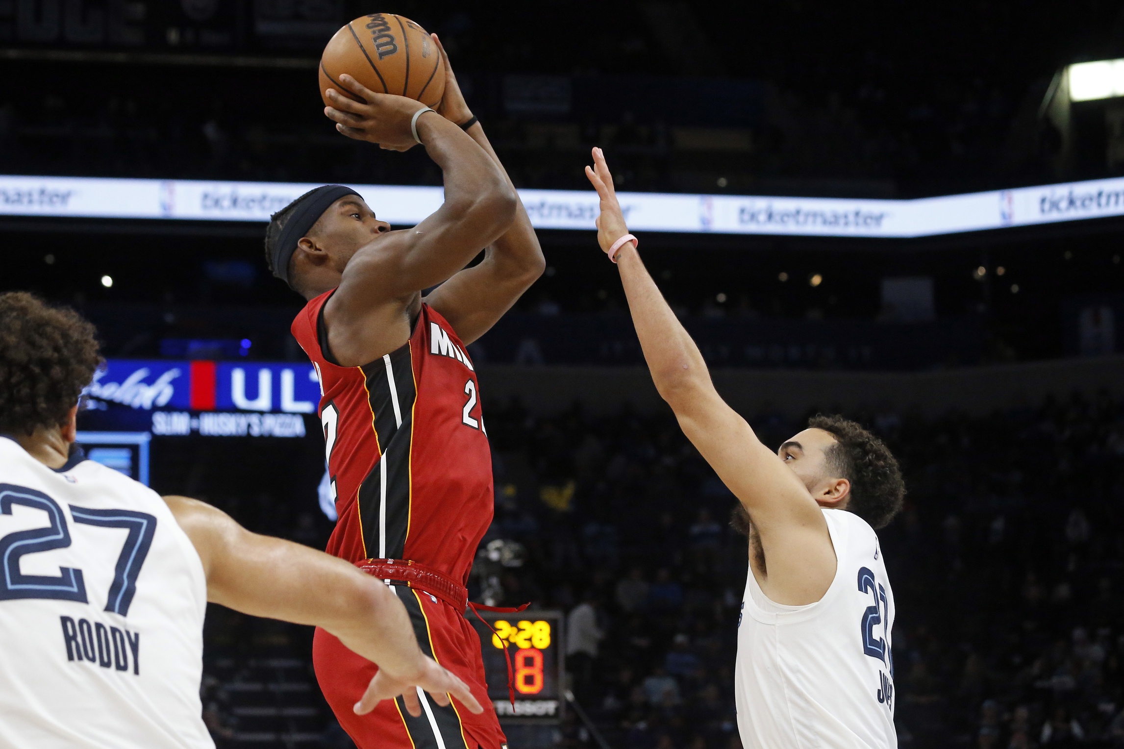 Miami Heat's Jimmy Butler Available Tonight Against San Antonio Spurs - Sports Illustrated Miami ...