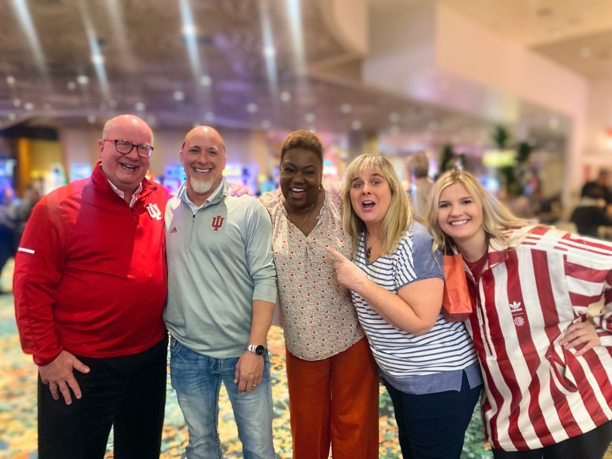 PHOTO GALLERY: Hoosier Fans Invade Las Vegas For Game With Arizona ...