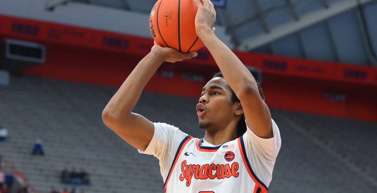 Chris Bell Discusses Georgetown Win, Rebounding - Sports Illustrated ...