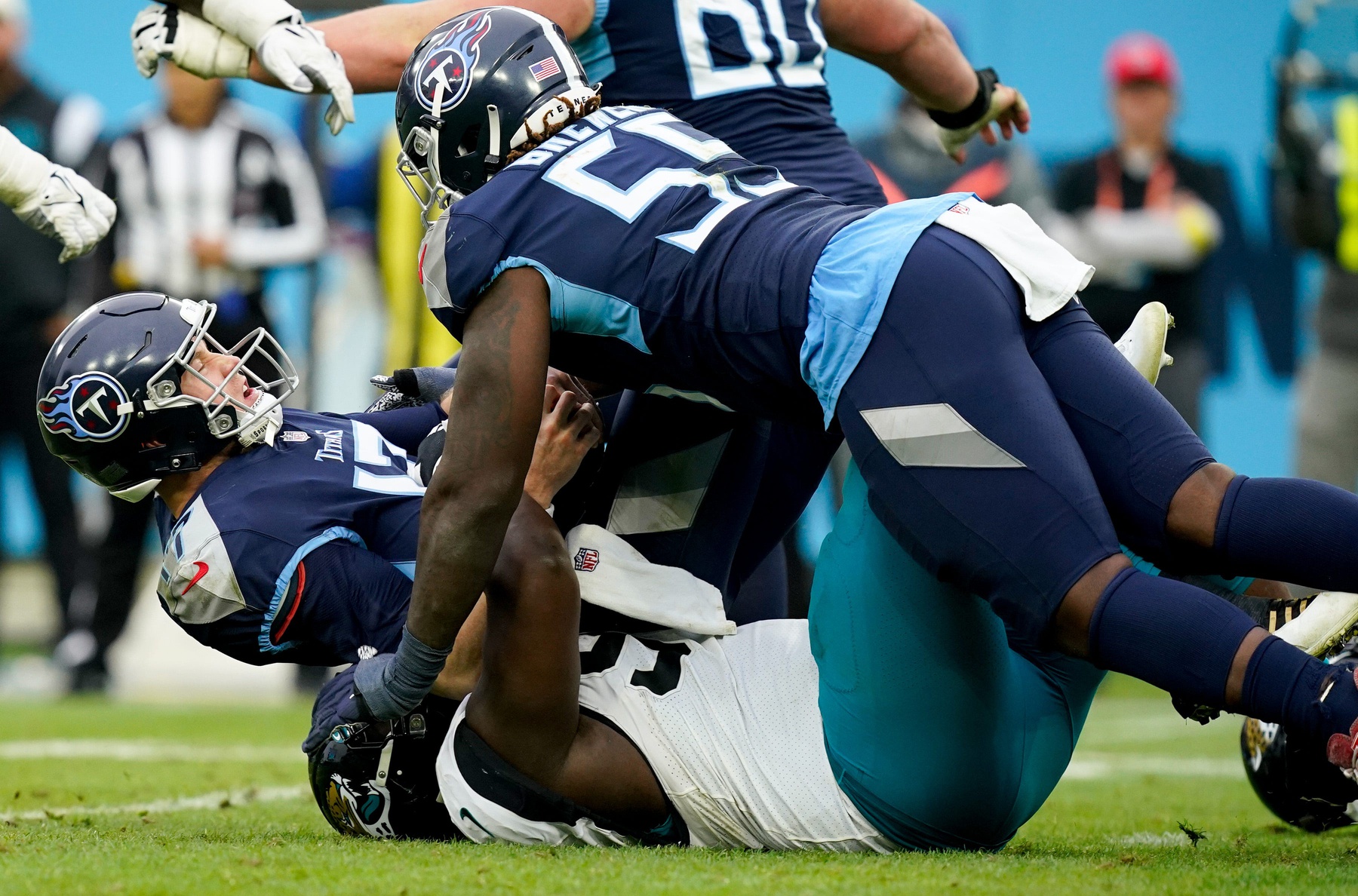 Three Straight Losses to Test Tennessee Titans' Resolve - Sports ...