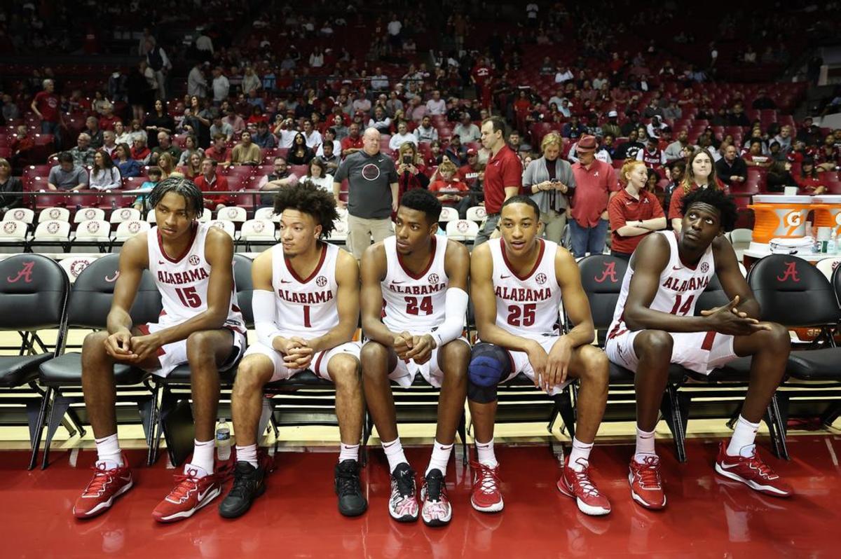 No. 4 Alabama Basketball Looks to Avoid Letdown against Memphis ...