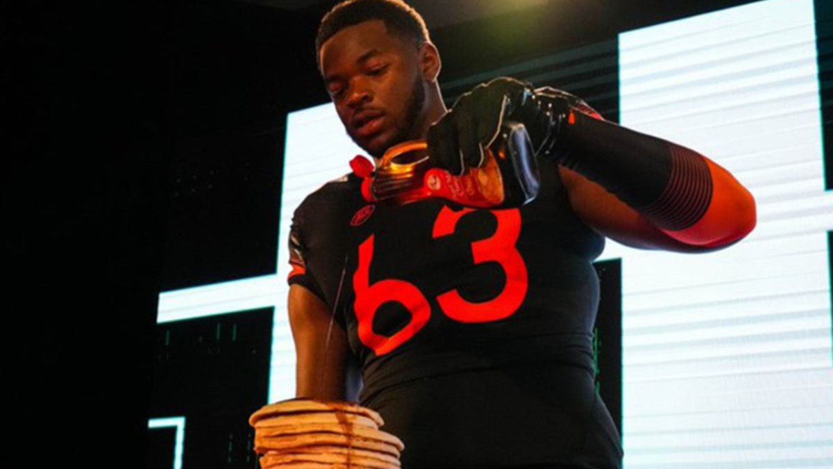 No. 1 OT Samson Okunlola Pledges to Miami Over Florida Gators - Sports ...