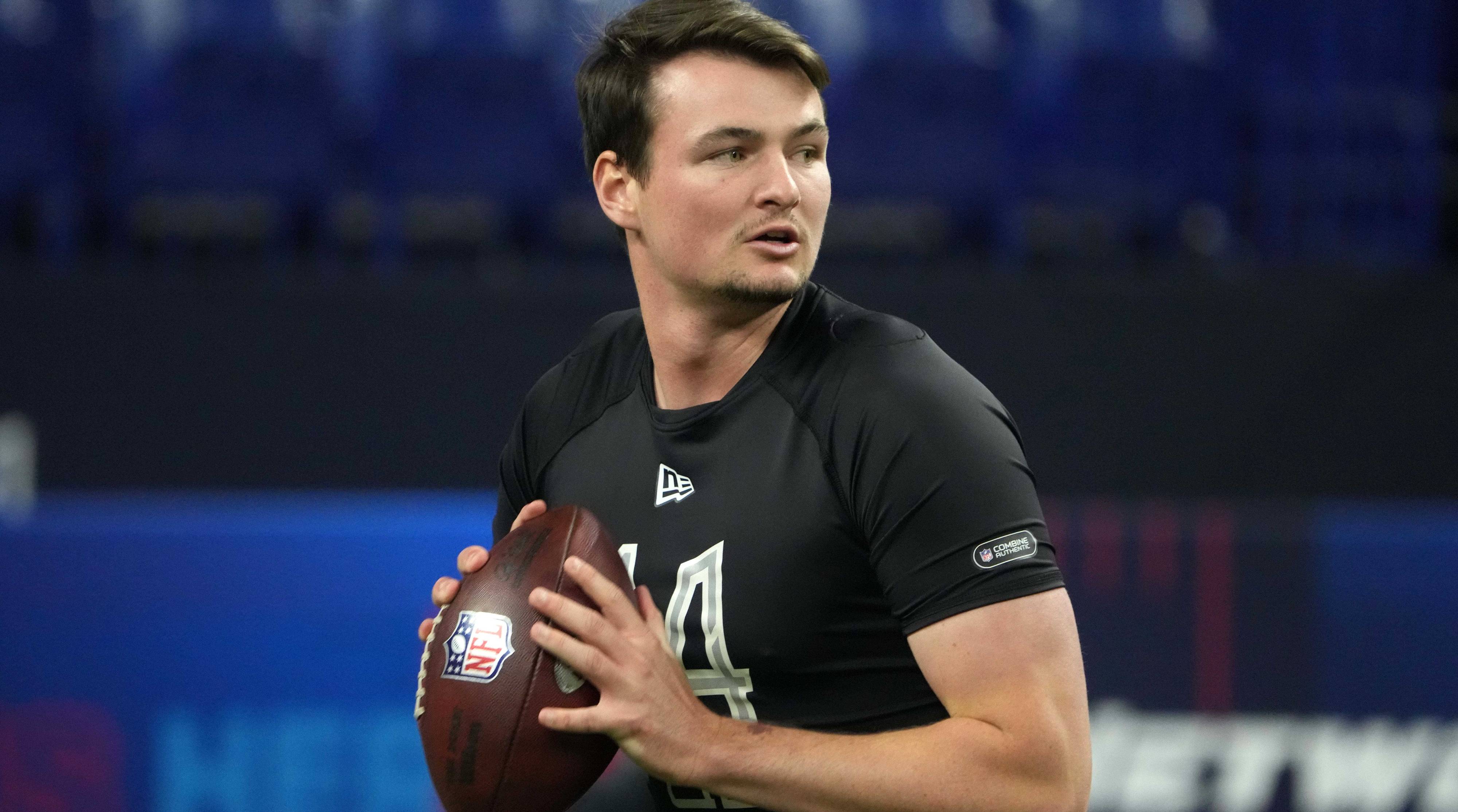 Cardinals Sign QB Carson Strong to Practice Squad, per Report - Sports ...