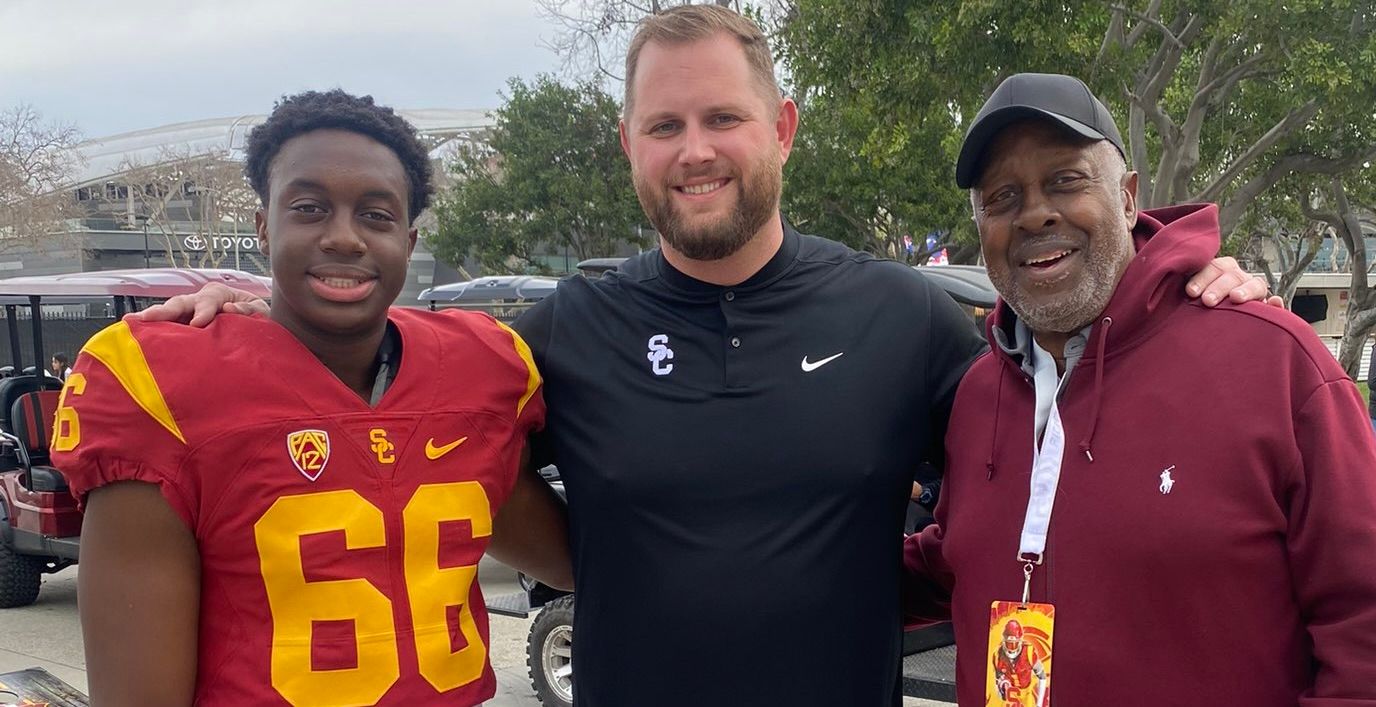 Huskies Tap Oaks Christian Roster Again, Offer Young Linebacker ...