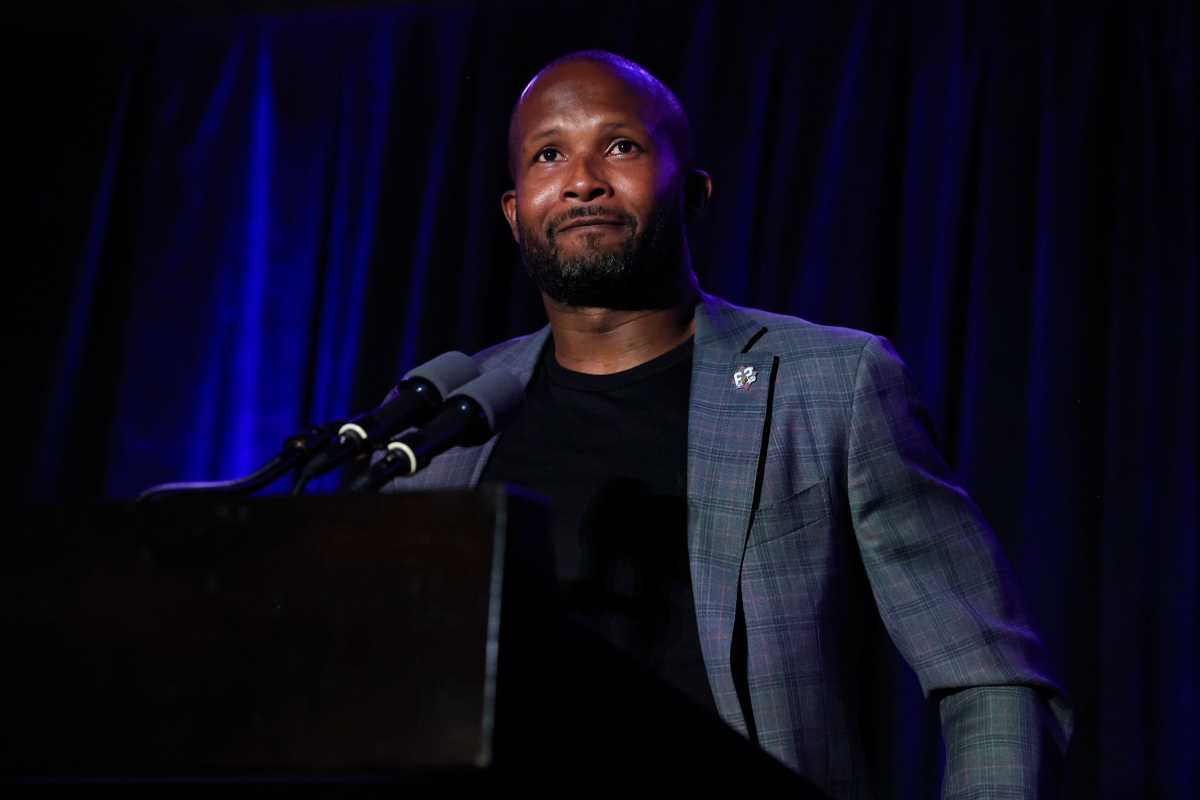 Georgia Football Legend Champ Bailey to be Honorary Captain vs Ohio ...