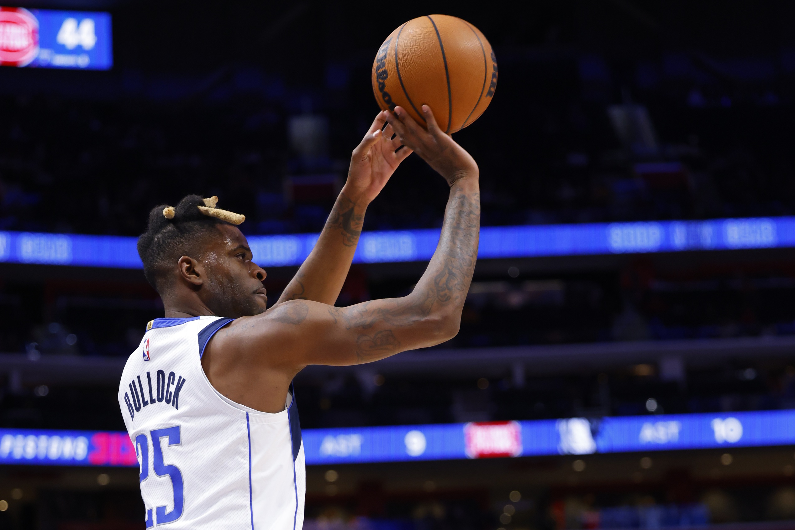 Has Dallas Mavs' Reggie Bullock Found 3-Point Rhythm After Another Slow ...