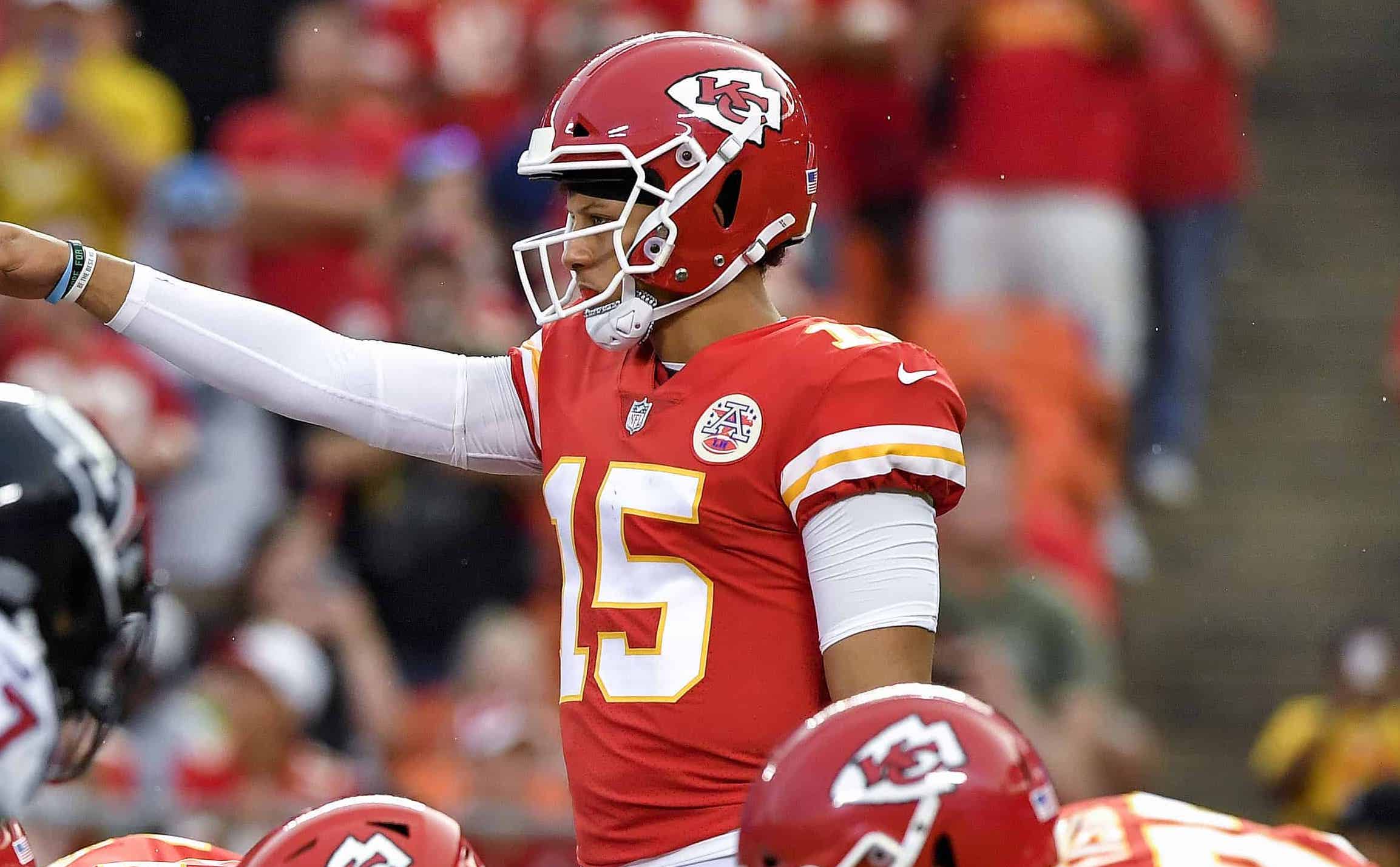 Patrick Mahomes Gives Thanks for NFL MVP - Sports Illustrated Houston ...
