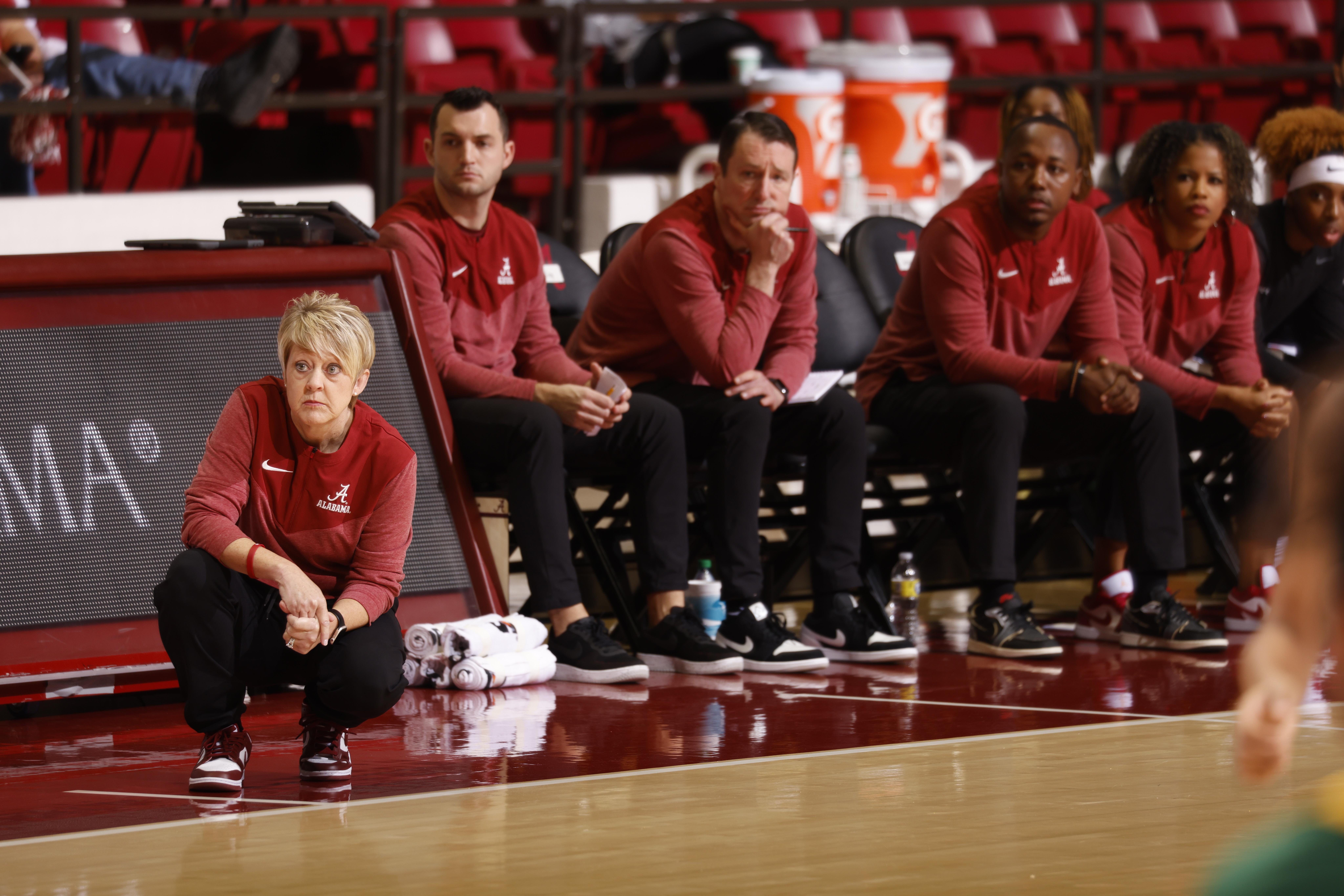 Alabama Women's Basketball Extends Winning Streak to Eight - Sports ...