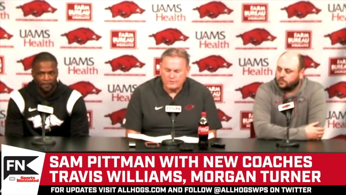Razorbacks coach Sam Pittman had some fun messing with plane trackers ...