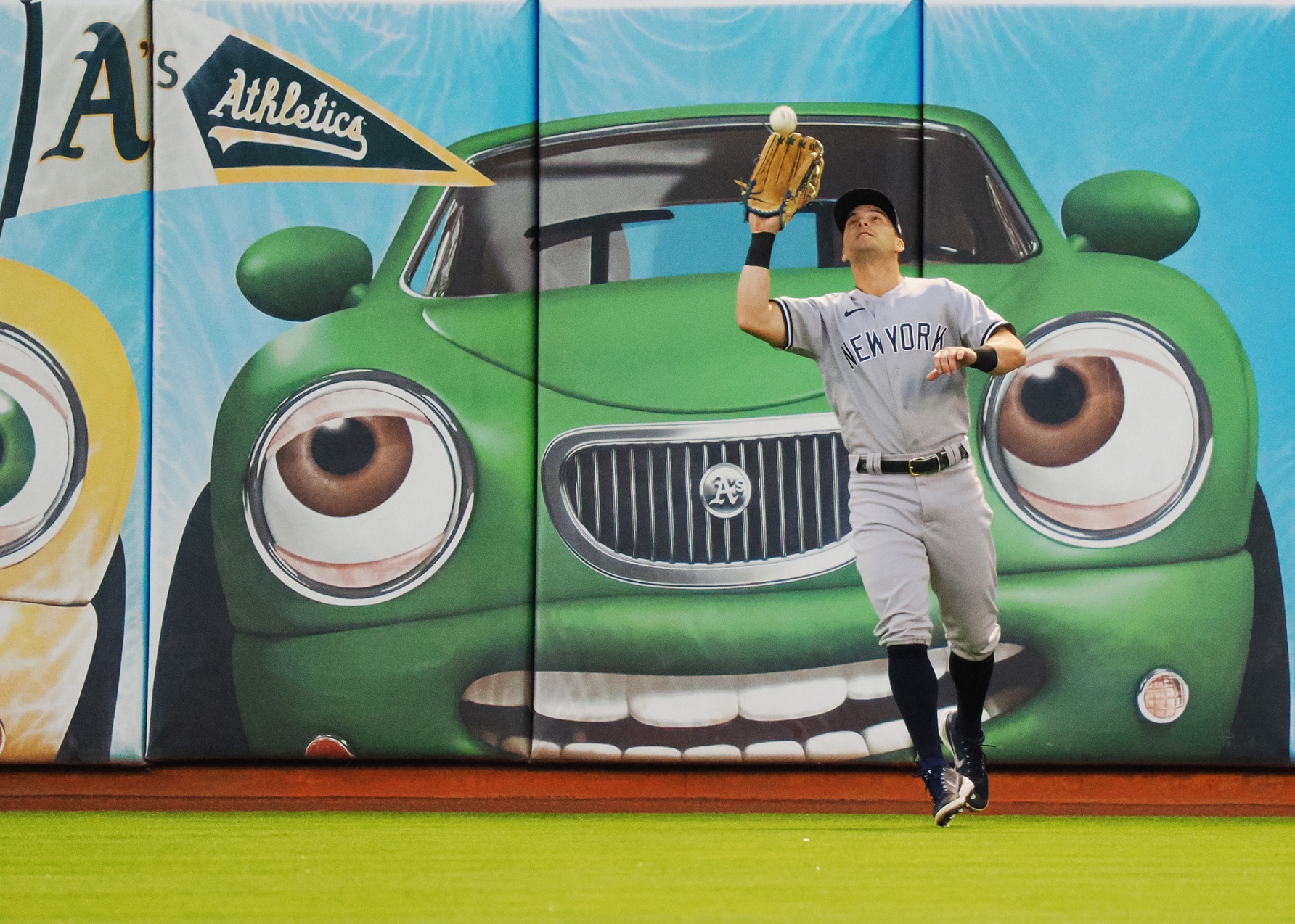 Chicago White Sox Have Already Significantly Improved Defensively from ...