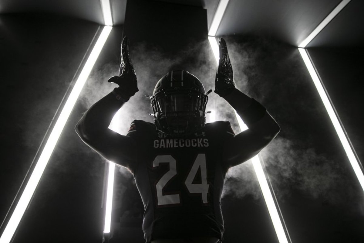 Mario Anderson Jr. Provides South Carolina A Needed Jolt - Sports ...