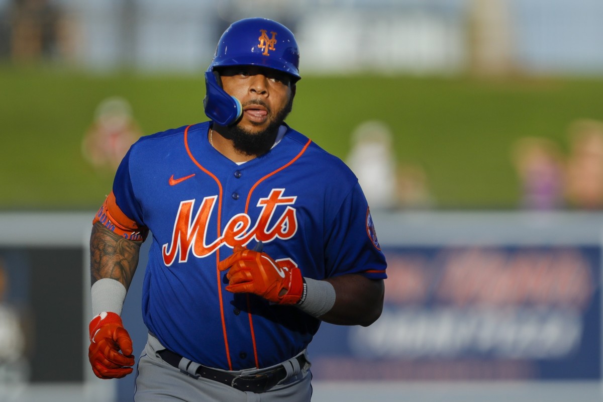 Why Blue Jays Should Pursue Dominic Smith - Sports Illustrated Toronto ...