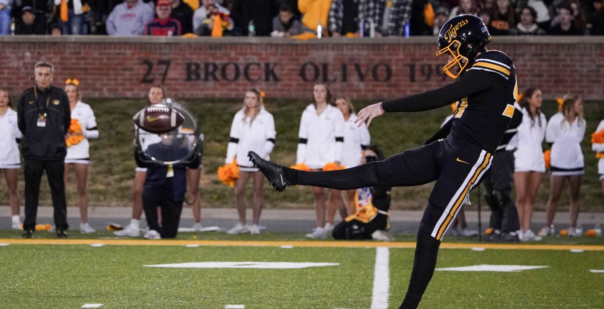 Transfer Punter Jack Stonehouse Commits to Syracuse - Sports ...