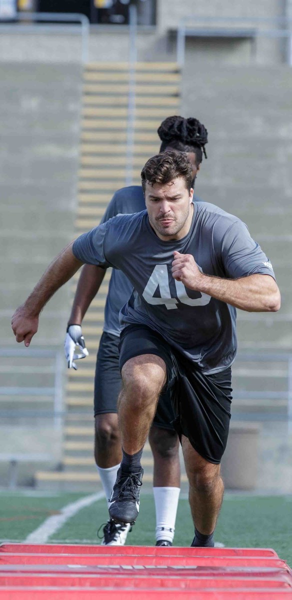 NFL Free Agent HUB Profile: Stephen Carlson, Tight End - Visit NFL ...