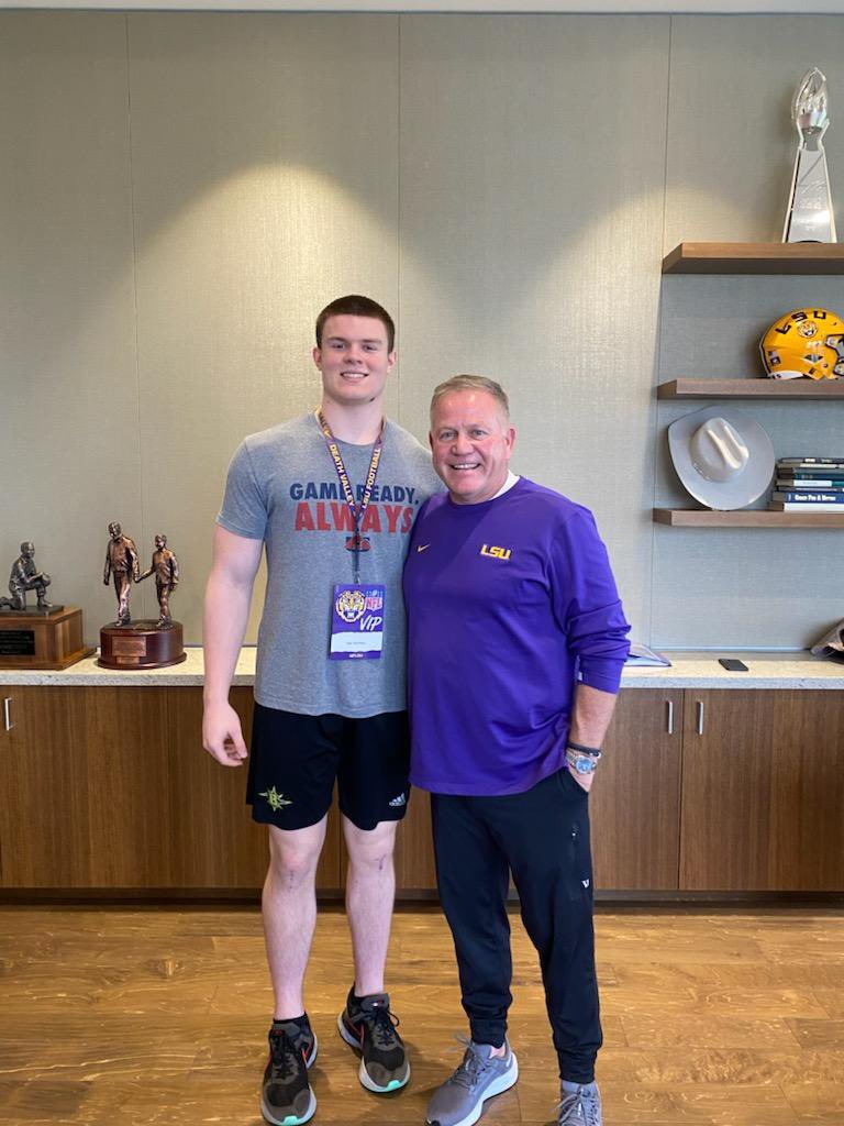 Dynamic 2023 Tight End Mac Markway Signs With LSU - Sports Illustrated ...