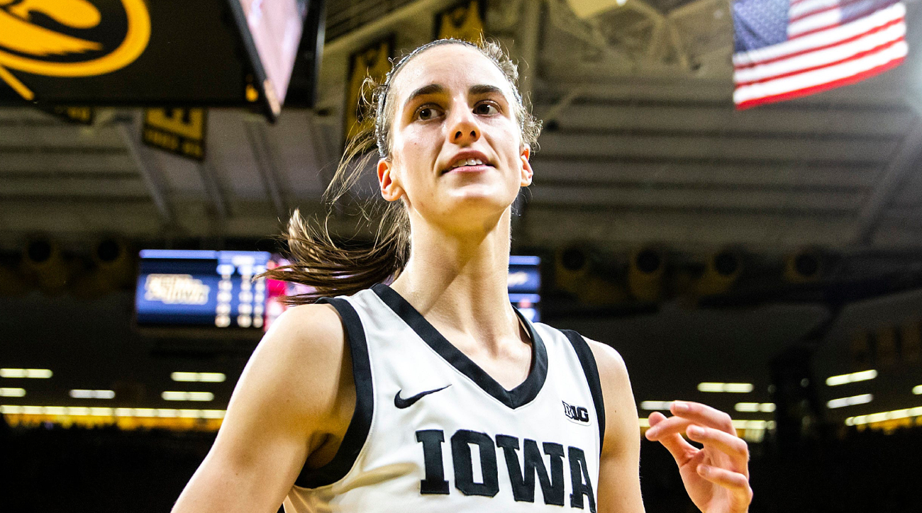 Iowa’s Caitlin Clark Ties Record for Fastest to 2,000 Points - Sports ...